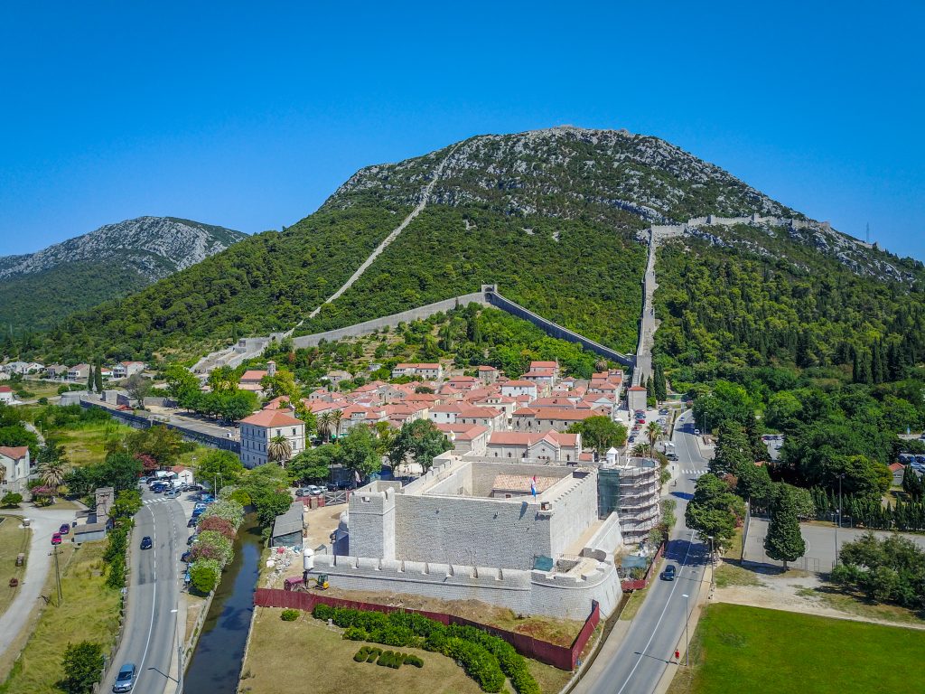 What is the difference between Ston and Mali Ston? - Zantium Travel